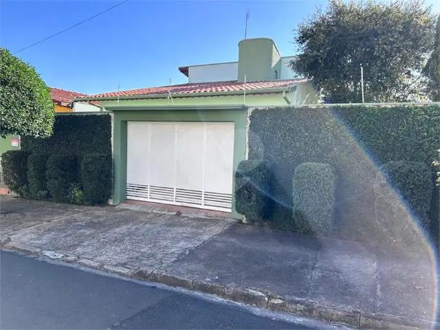 Casa / Sobrado para Venda em Indaiatuba/SP Jardim Feres 3 Quartos