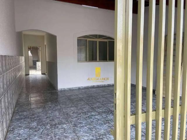 Casa / Sobrado para Venda em Indaiatuba/SP Jardim Hubert 3 Quartos