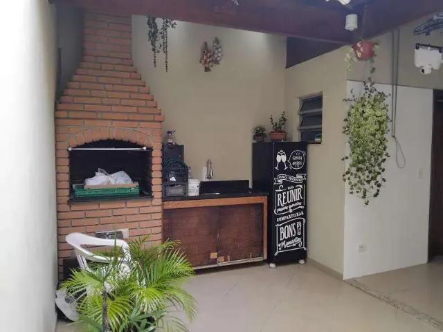 Casa / Sobrado para Venda em Indaiatuba/SP Jardim Kioto II 3 Quartos