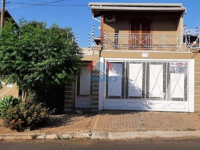 Casa / Sobrado para Venda em Indaiatuba/SP Jardim Regina 4 Quartos