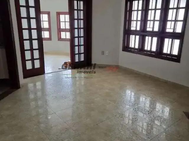 Casa / Sobrado para Venda em Indaiatuba/SP Jardim Regina 4 Quartos
