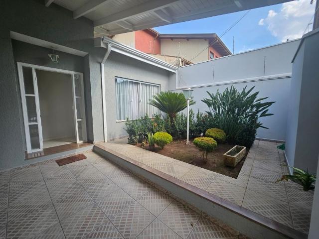 Casa / Sobrado para Venda em Indaiatuba/SP Jardim Regina 4 Quartos