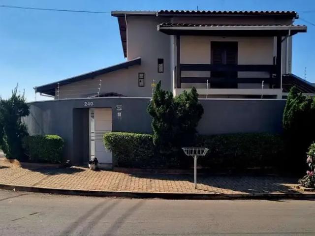 Casa / Sobrado para Venda em Indaiatuba/SP Jardim Regina 5 Quartos