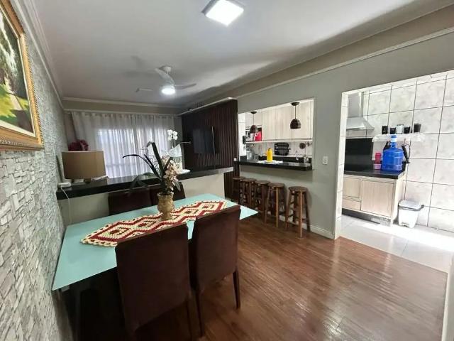 Casa / Sobrado para Venda em Indaiatuba/SP Jardim Regina 3 Quartos