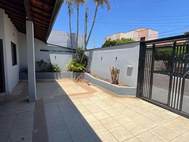 Casa / Sobrado para Venda em Indaiatuba/SP Jardim Regina 3 Quartos