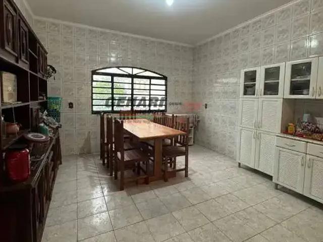 Casa / Sobrado para Venda em Indaiatuba/SP Jardim Regina 3 Quartos