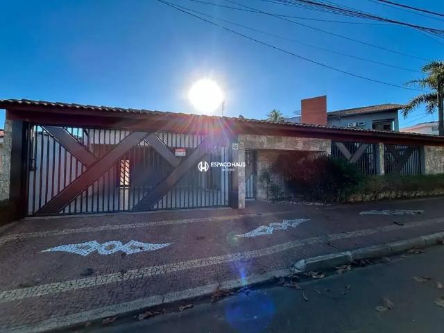 Casa / Sobrado para Venda em Indaiatuba/SP Solar de Itamaracá 4 Quartos