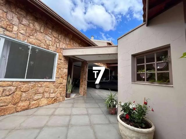 Casa / Sobrado para Venda em Indaiatuba/SP Parque São Lourenço 3 Quartos