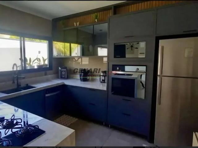 Casa / Sobrado para Venda em Indaiatuba/SP Parque São Lourenço 3 Quartos