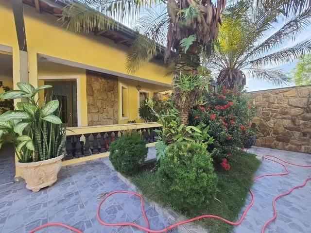 Casa / Sobrado para Venda em Indaiatuba/SP Parque São Lourenço 3 Quartos