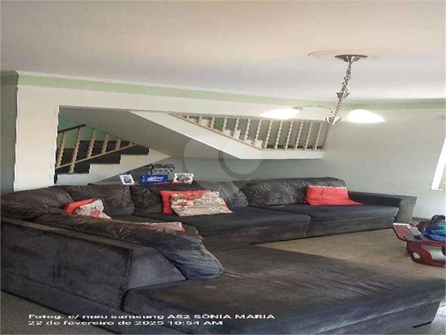 Casa / Sobrado para Venda em Indaiatuba/SP Parque São Lourenço 3 Quartos
