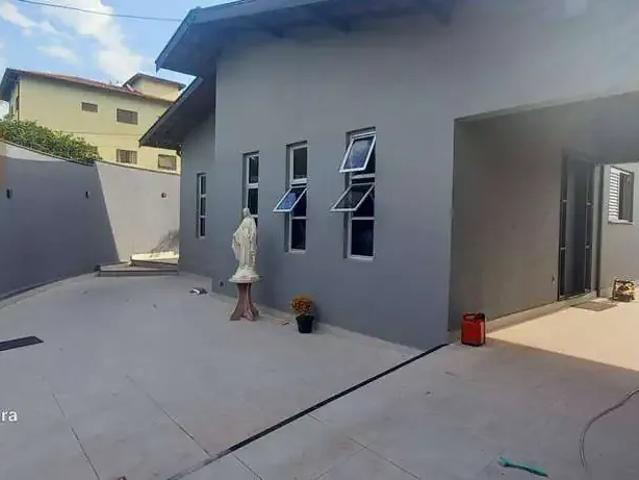 Casa / Sobrado para Venda em Indaiatuba/SP Parque São Lourenço 3 Quartos