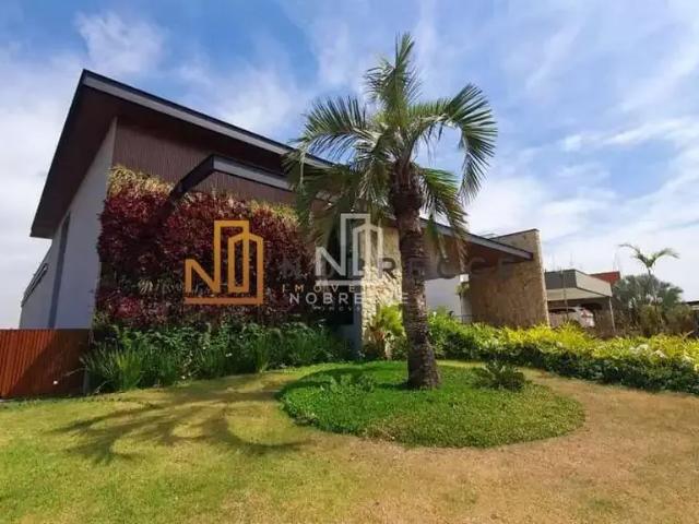 Casa / Sobrado para Venda em Indaiatuba/SP Reserva Petrus 4 Quartos