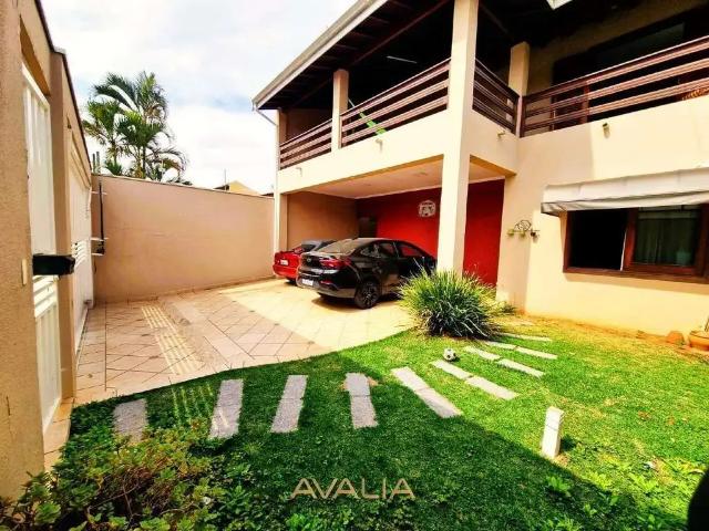 Casa / Sobrado para Venda em Indaiatuba/SP Residencial Monte Verde 4 Quartos