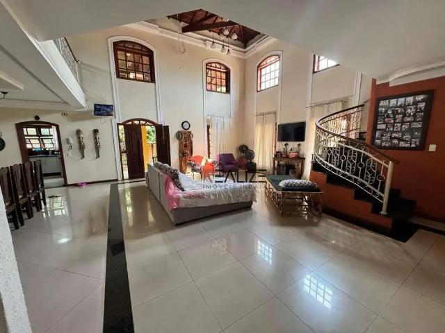 Casa / Sobrado para Venda em Indaiatuba/SP Vila Suíça 4 Quartos