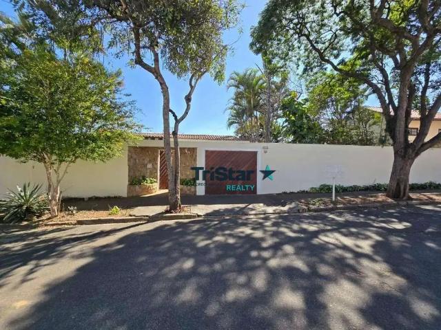 Casa / Sobrado para Venda em Indaiatuba/SP Vila Suíça 5 Quartos