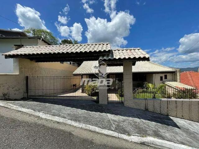Casa / Sobrado para Venda em Indaial/SC Carijós 5 Quartos