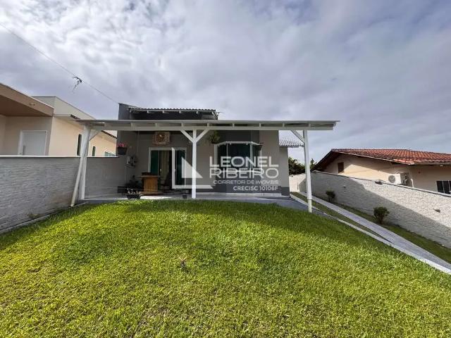 Casa / Sobrado para Venda em Indaial/SC Benedito 3 Quartos