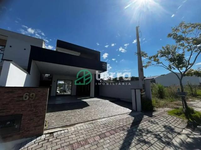 Casa / Sobrado para Venda em Indaial/SC Benedito 3 Quartos