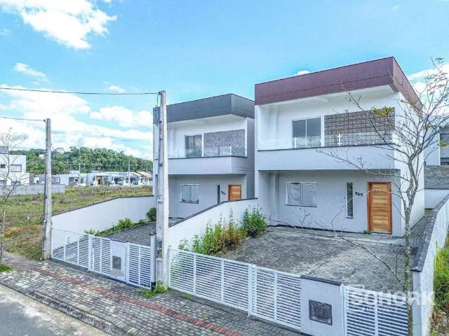 Casa / Sobrado para Venda em Indaial/SC Benedito 3 Quartos