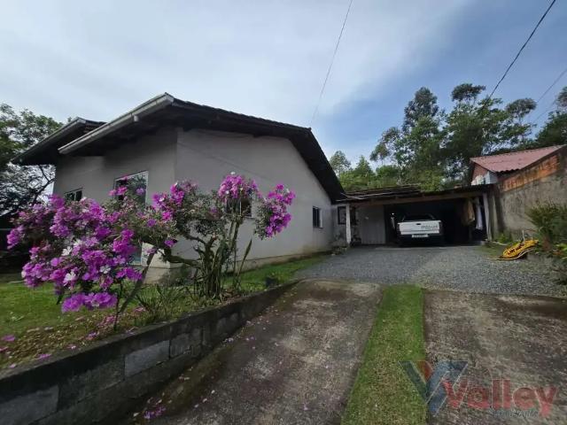 Casa / Sobrado para Venda em Indaial/SC Encano 2 Quartos