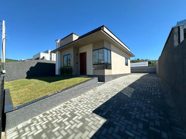 Casa / Sobrado para Venda em Indaial/SC João Paulo II 3 Quartos