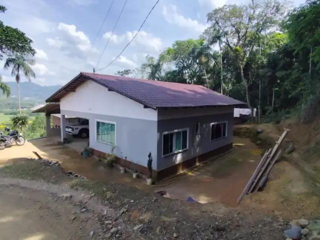 Casa / Sobrado para Venda em Indaial/SC Rio Morto 5 Quartos