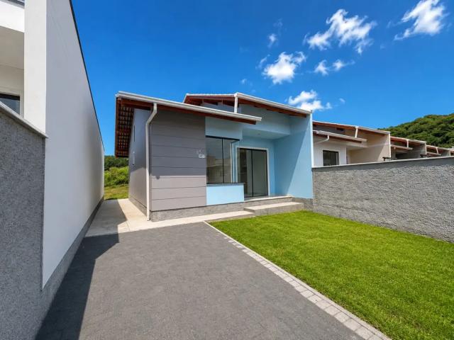 Casa / Sobrado para Venda em Indaial/SC Warnow 2 Quartos