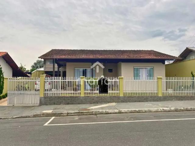 Casa / Sobrado para Venda em Indaial/SC Tapajós 3 Quartos