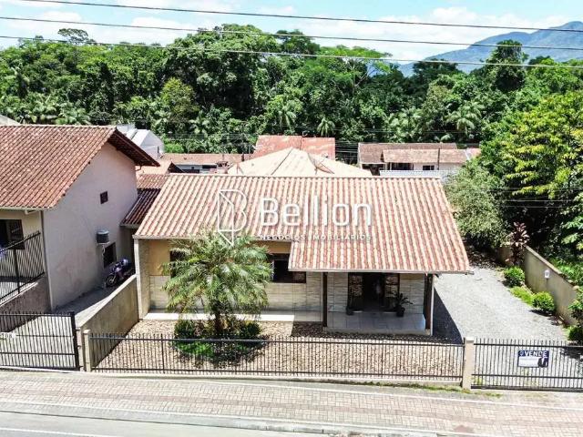 Casa / Sobrado para Venda em Indaial/SC Tapajós 3 Quartos