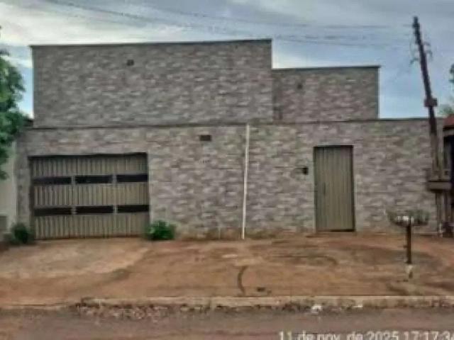 Casa / Sobrado para Venda em Iporá/GO Vila Brasília 5 Quartos