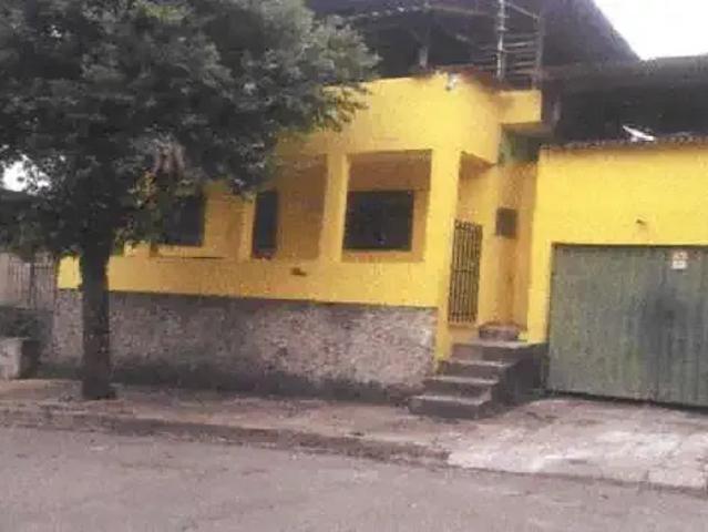 Casa / Sobrado para Venda em Ipatinga/MG Canaã 3 Quartos