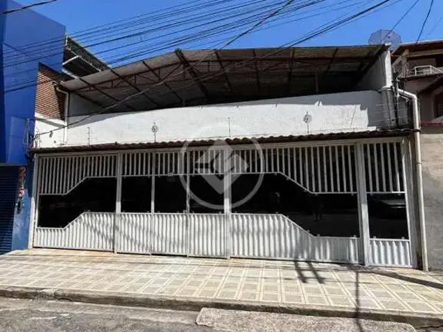 Casa / Sobrado para Venda em Ipatinga/MG Ideal 3 Quartos