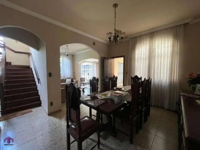 Casa / Sobrado para Venda em Ipatinga/MG Iguaçu 5 Quartos
