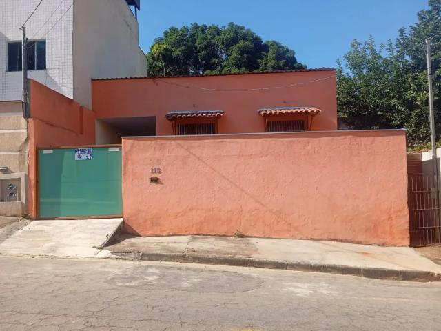 Casa / Sobrado para Venda em Ipatinga/MG Recanto Verde 3 Quartos