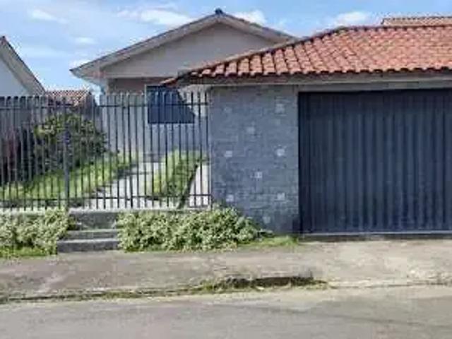 Casa / Sobrado para Venda em Irati/PR Joaquim Zarpelon 3 Quartos