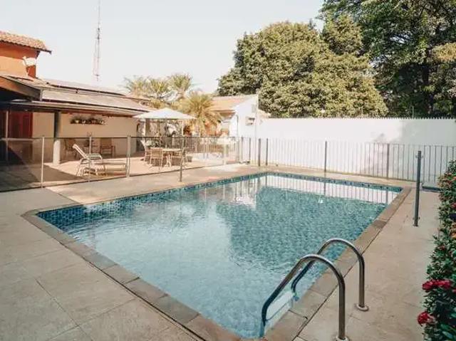 Casa / Sobrado para Venda em Iracemápolis/SP Centro 4 Quartos