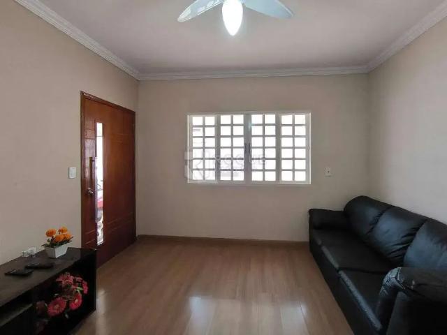 Casa / Sobrado para Venda em Iracemápolis/SP Jardim Florescer 3 Quartos