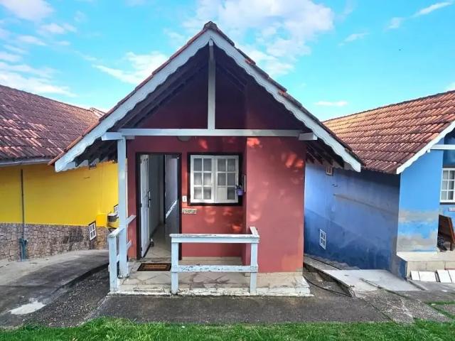 Casa / Sobrado para Venda em Itatiaia/RJ Penedo 1 Quartos