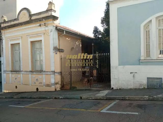 Casa / Sobrado para Venda em Itatiba/SP Centro 3 Quartos