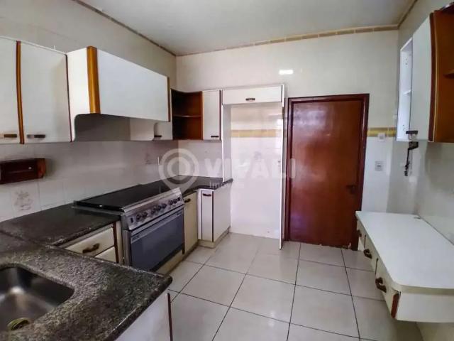 Casa / Sobrado para Venda em Itatiba/SP Centro 3 Quartos