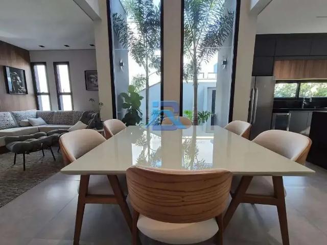 Casa / Sobrado para Venda em Itatiba/SP Bairro Itapema 3 Quartos