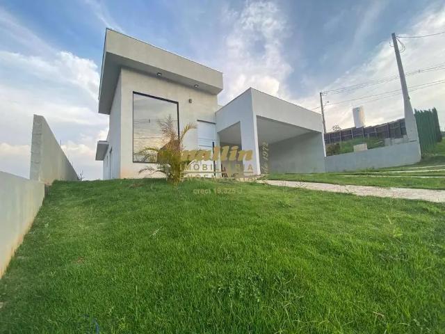Casa / Sobrado para Venda em Itatiba/SP Bairro Itapema 3 Quartos