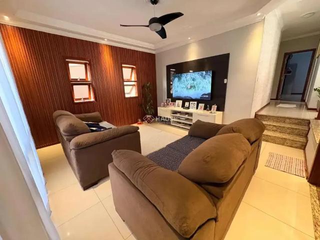 Casa / Sobrado para Venda em Itatiba/SP Giardino D' Itália 3 Quartos