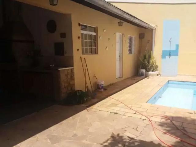 Casa / Sobrado para Venda em Itatiba/SP Jardim México 5 Quartos