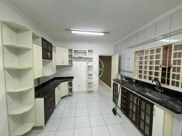 Casa / Sobrado para Venda em Itatiba/SP Jardim Santa Filomena 3 Quartos