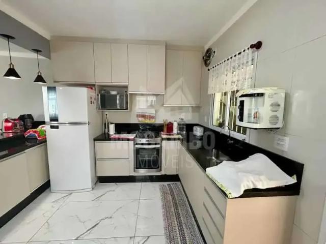 Casa / Sobrado para Venda em Itatiba/SP Novo Cruzeiro 3 Quartos