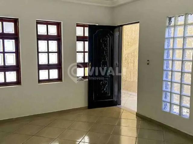 Casa / Sobrado para Venda em Itatiba/SP Parque da Colina 3 Quartos