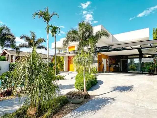 Casa / Sobrado para Venda em Itatiba/SP Parque das Laranjeiras 4 Quartos