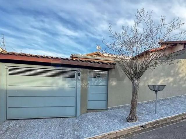 Casa / Sobrado para Venda em Itatiba/SP Recanto do Parque 3 Quartos
